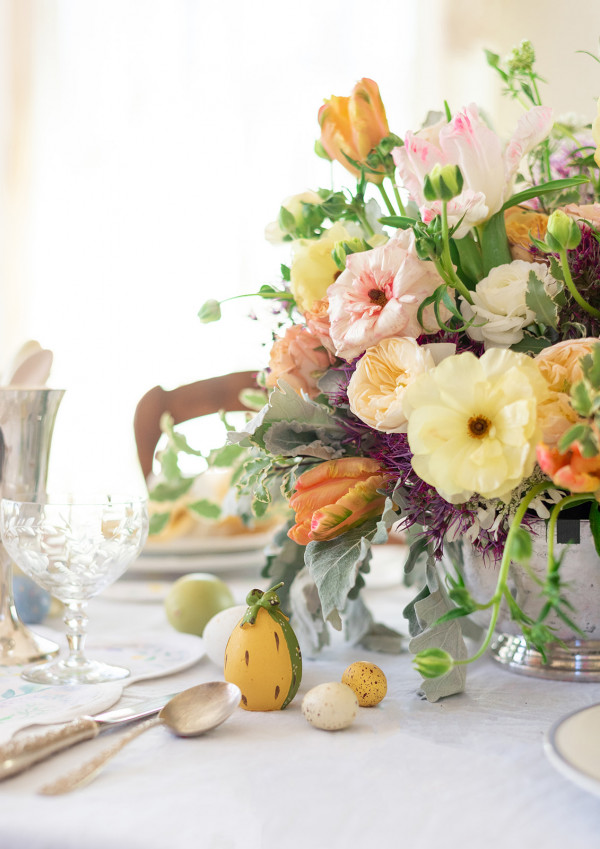 How to Create an Elegant Easter Table | Do Say Give