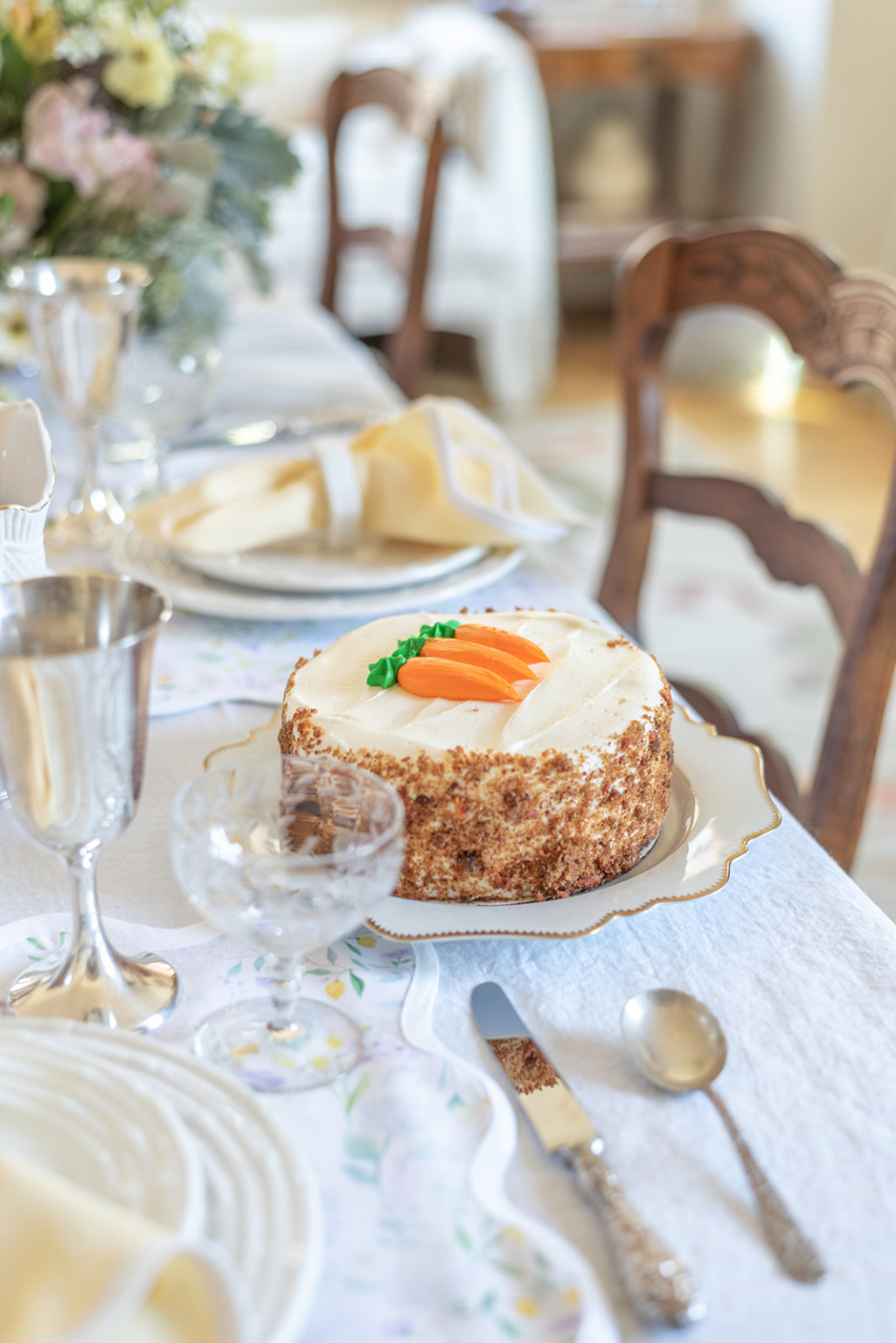 How to Create an Elegant Easter Table | Do Say Give