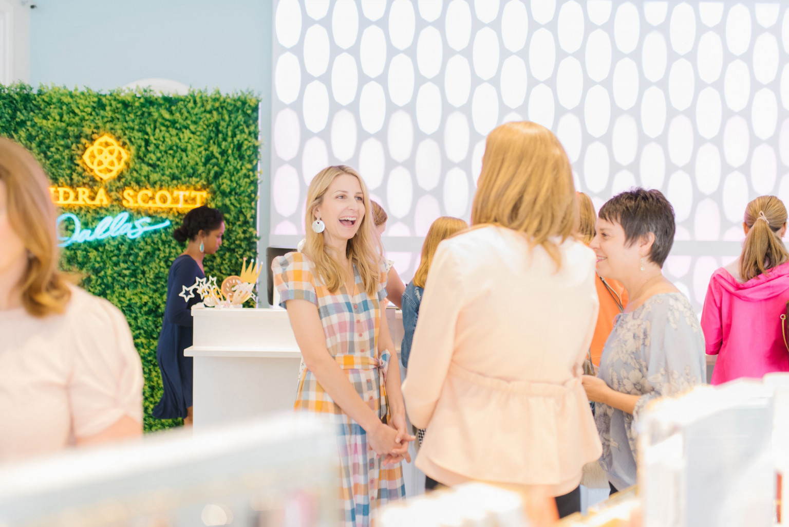 Ps, Qs, & What To Do: The Art of Gracious Conversation | Do Say Give