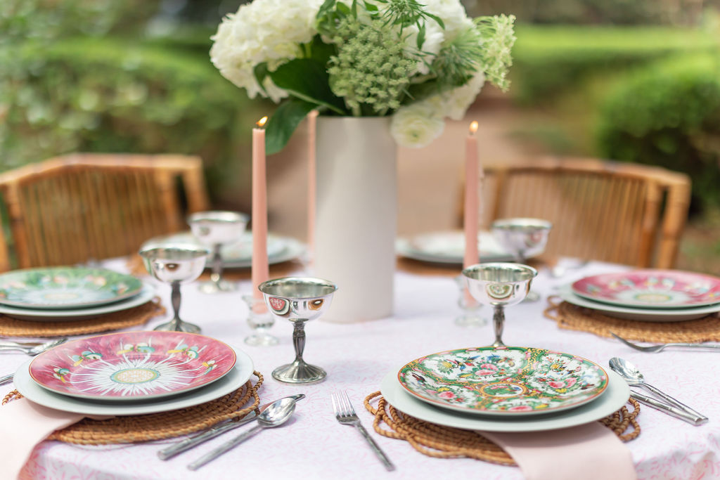 Simply Lovely: Outdoor Spring Table Inspiration | Do Say Give